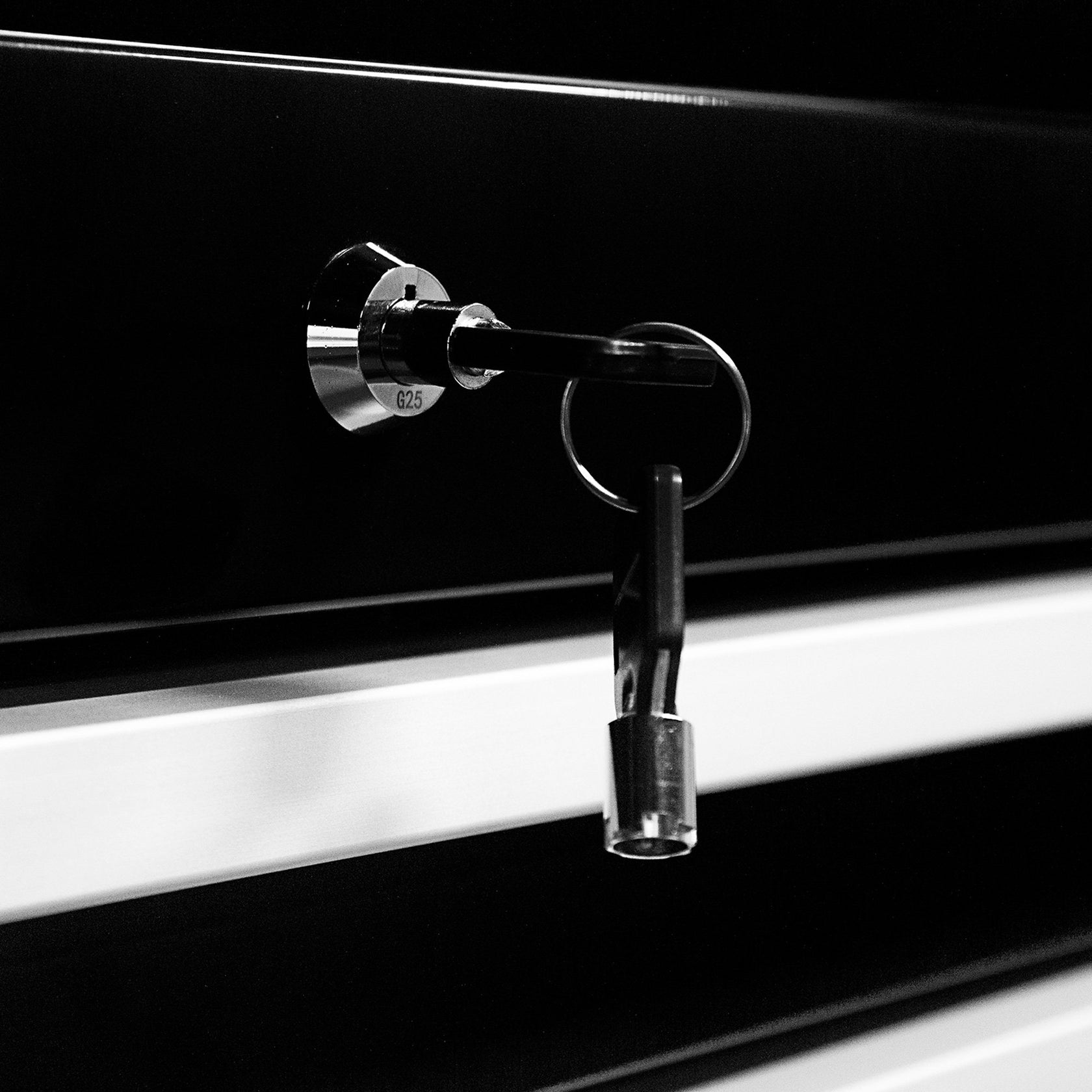 Proslat MCS 72" Roller Cabinets Tool Chest Combo - Black 42207K – Steel ...